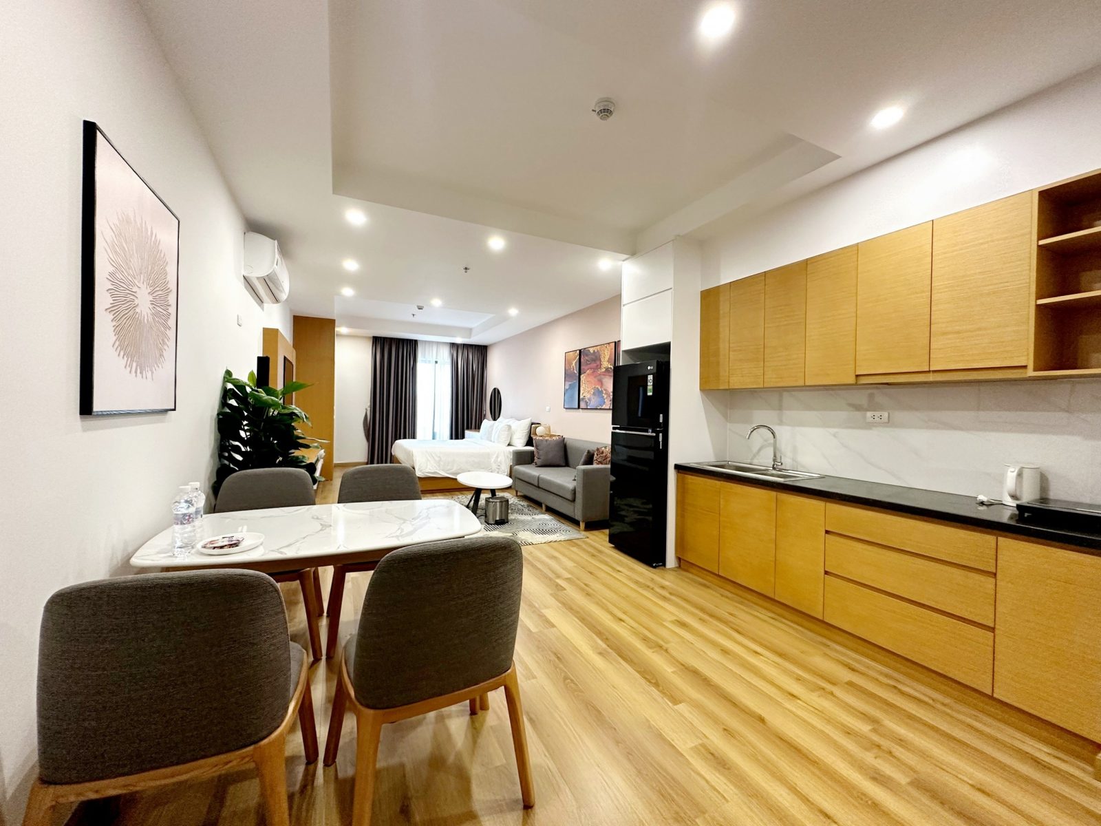 Quy Nhon Homestay beach view 1 bedroom tầng cao